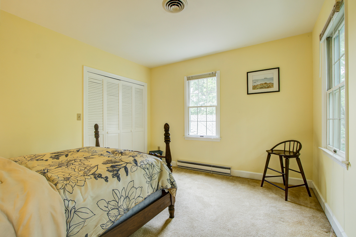 24020 Laytonsville Road, Gaithersburg, Maryland 20882