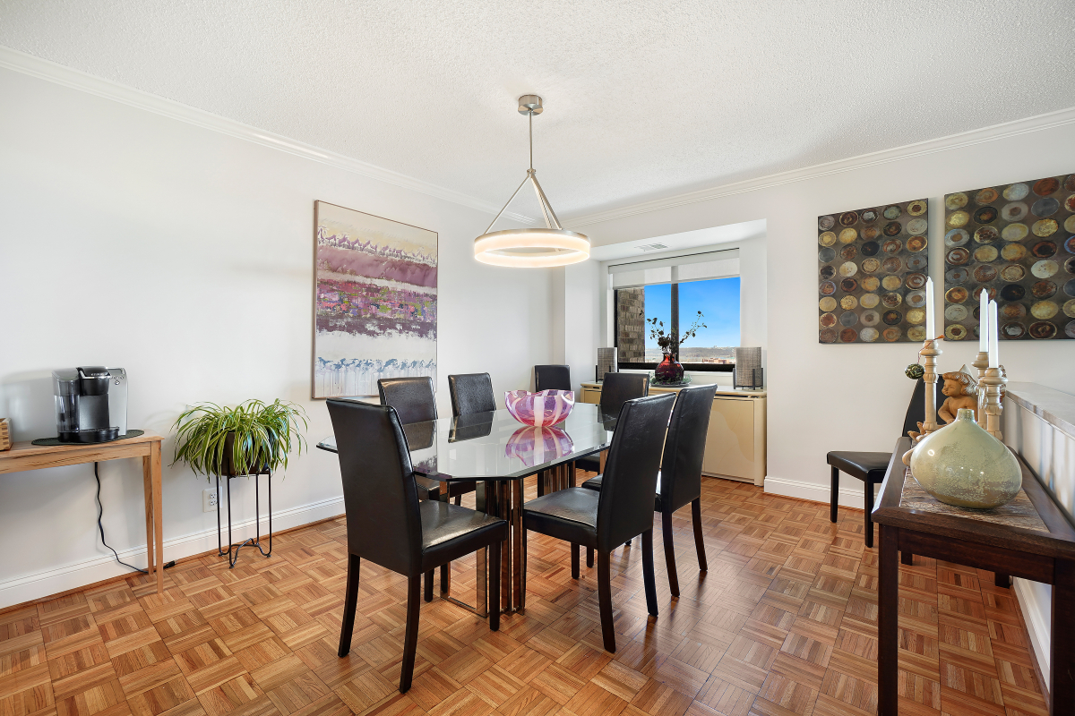 5904 Mount Eagle Drive, Unit #1204, Alexandria, Virginia 22303