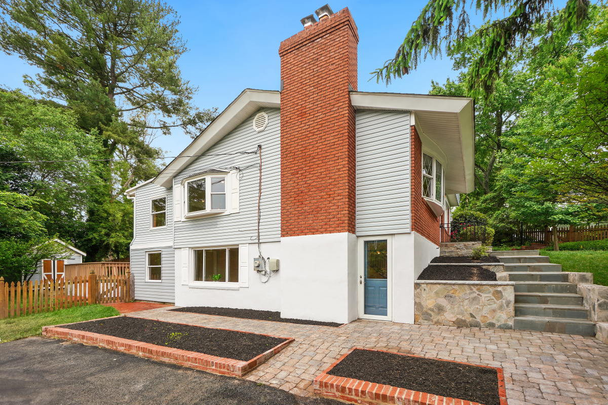 1014 Welsh Drive, Rockville, Maryland 20853